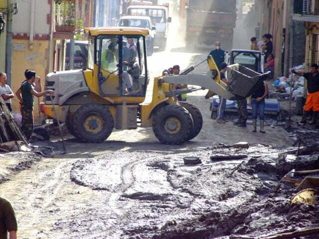 Alluvione di Messina, le tragiche immagini del disastro di tre anni fa ...