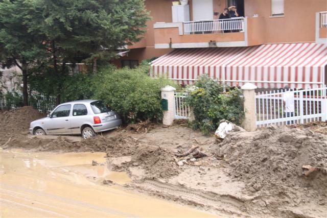Alluvione di Messina, le tragiche immagini del disastro di tre anni fa ...