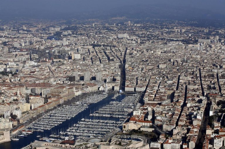 Che spettacolo Marsiglia vista dall'alto [FOTO]