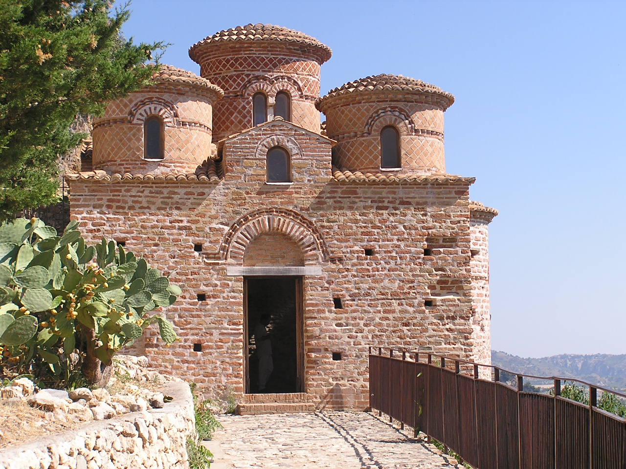 Viaggio in Calabria, nell’incantevole borgo di Stilo