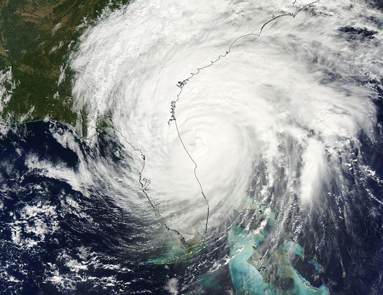 I numeri dell'Uragano Matthew in Florida: "storm surge" da record e ...