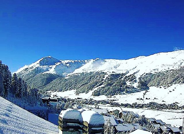 Freddo e neve sulle Alpi: che spettacolo a Livigno, temperatura a -16°C ...