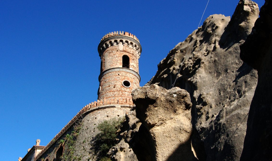 Caccuri: un delizioso borgo calabro ricco di storia e attrattive [GALLERY]