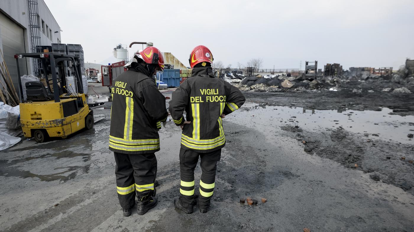 Torino, Arpa Piemonte: domato l'incendio a Pianezza, nessuna criticità ...