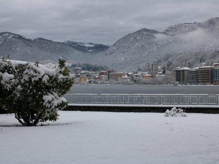 Maltempo e neve in Piemonte, nel Vco la zona dei laghi è la più colpita ...