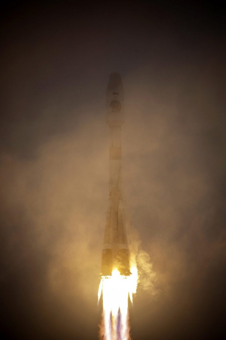 Spazio e monitoraggio del clima: lanciato il primo satellite russo ...