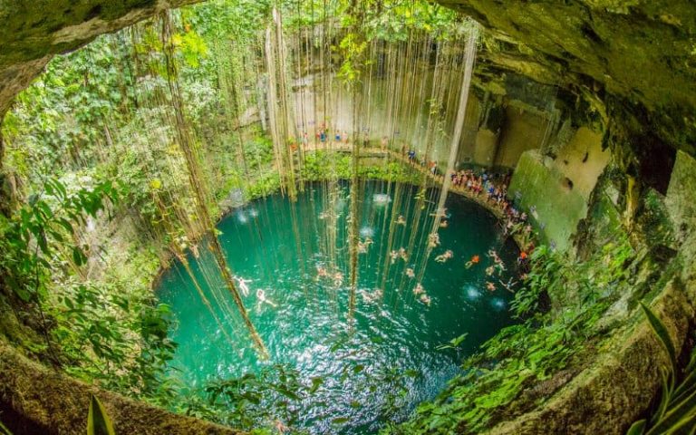 I Cenotes dello Yucatan: le misteriose pozze d’acqua dolce del Messico