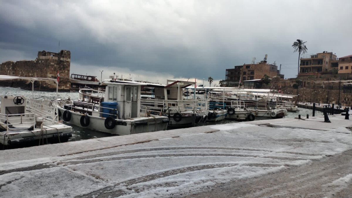 Freddo e maltempo, immagini suggestive dal Libano: la neve imbianca la ...