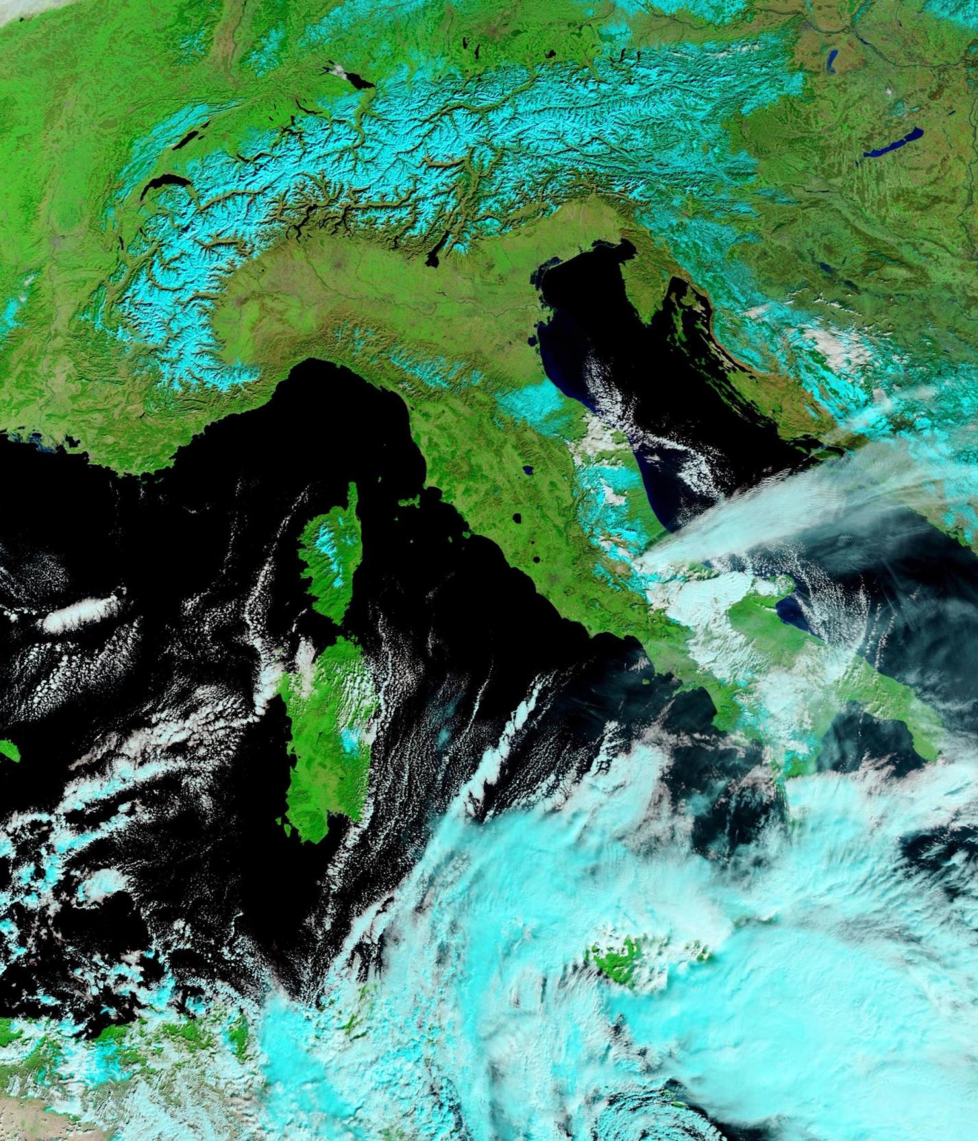 E' ufficiale: il Ciclone Helios è diventato un Uragano Mediterraneo tra ...