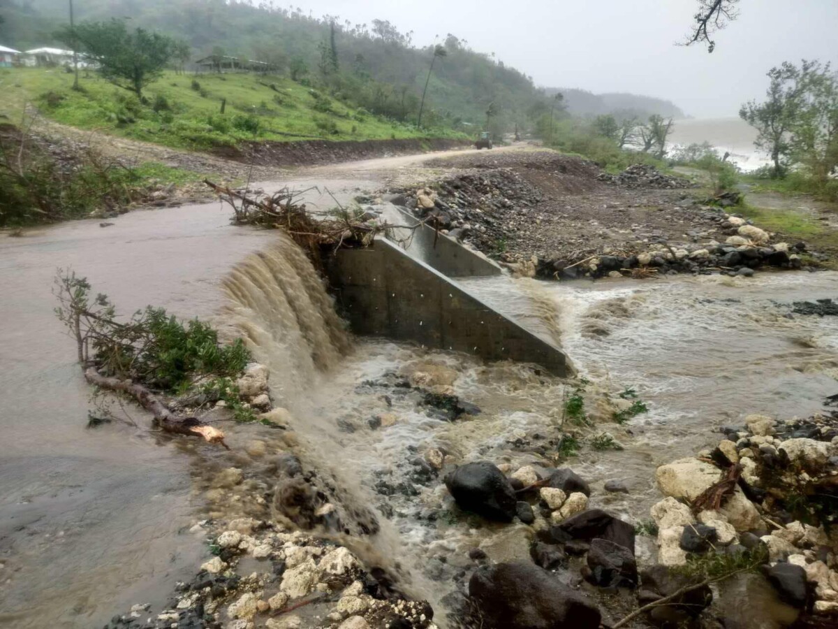 Ciclone Lola, scia di devastazione alle Vanuatu | FOTO