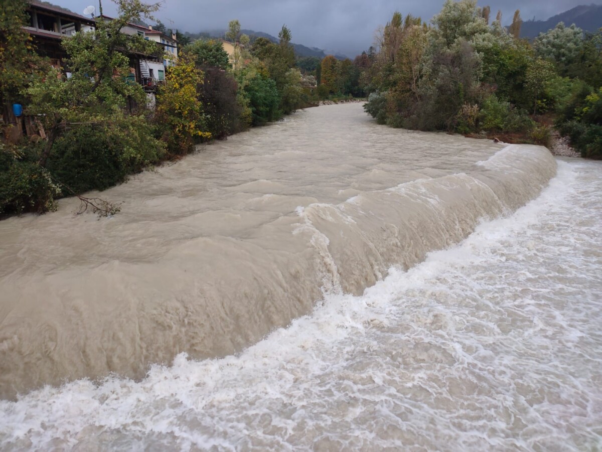 Maltempo Friuli Venezia Giulia: esondato il Rio Canale ad Avasinis e il ...
