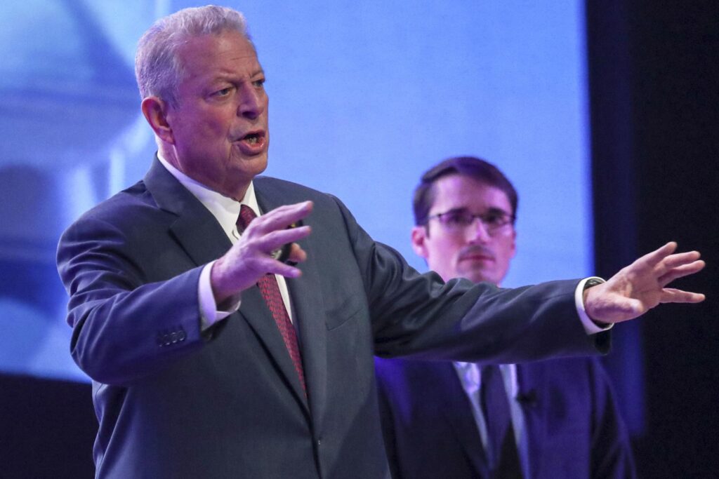 COP29, Al Gore: “assurdo tenere la Conferenza in uno Stato petrolifero”