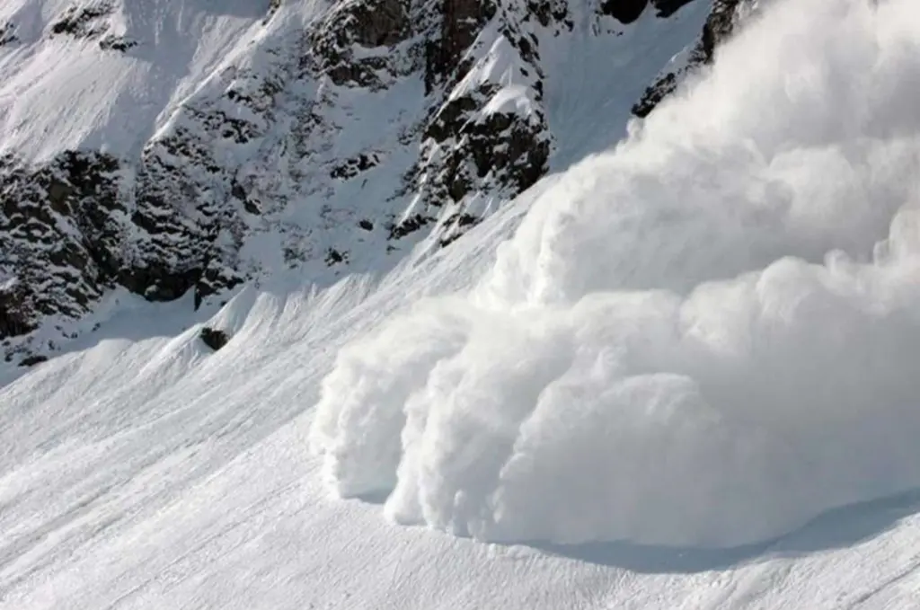 Rischio valanghe, fuori pista sconsigliati in Trentino
