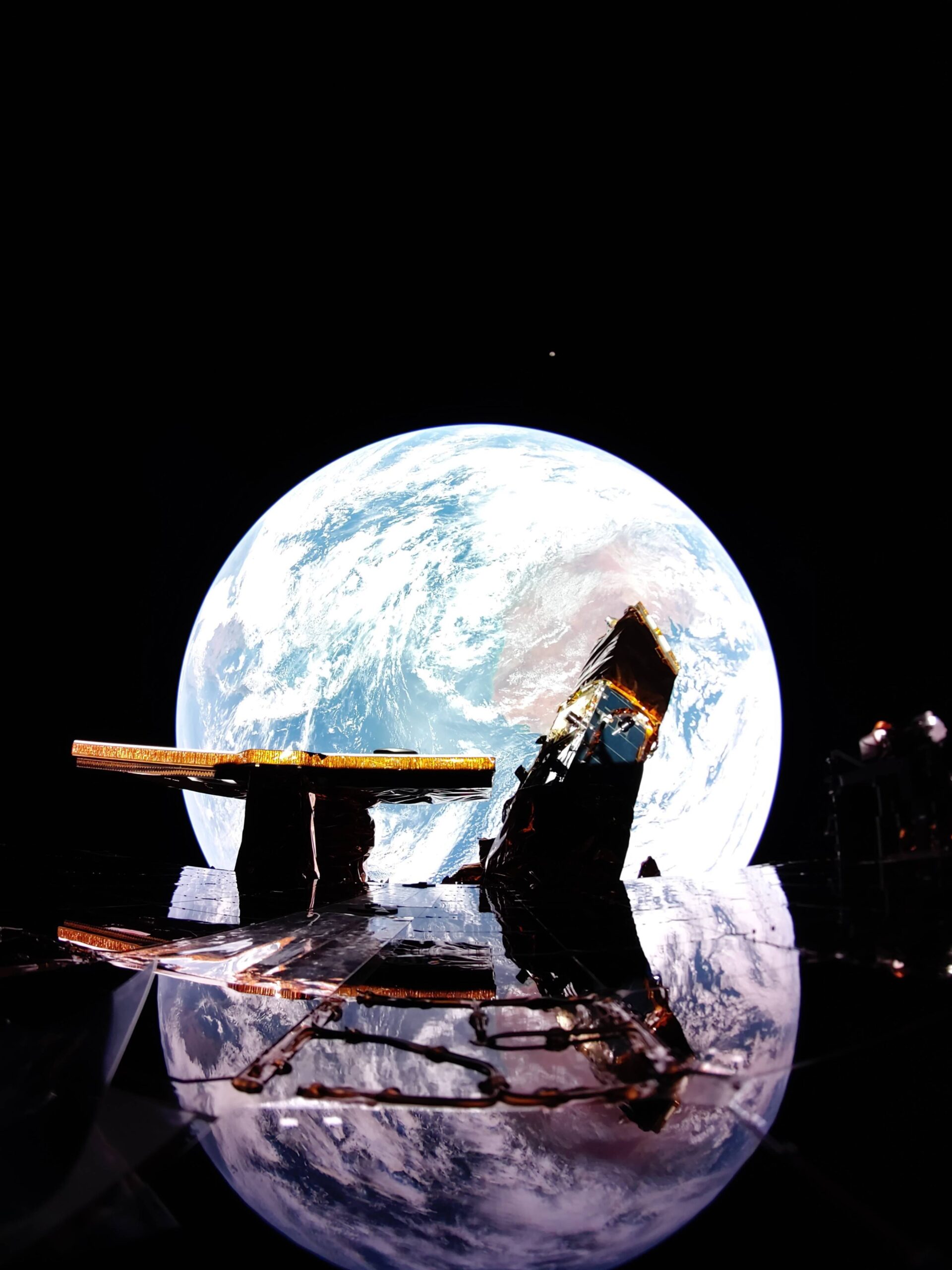 Spazio, il lander privato Blue Ghost è entrato nell’orbita della Luna