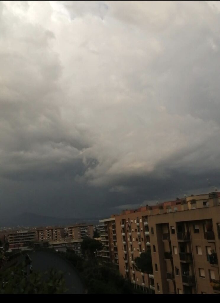 Maltempo Lazio, violenti temporali e grandine ai Castelli Romani