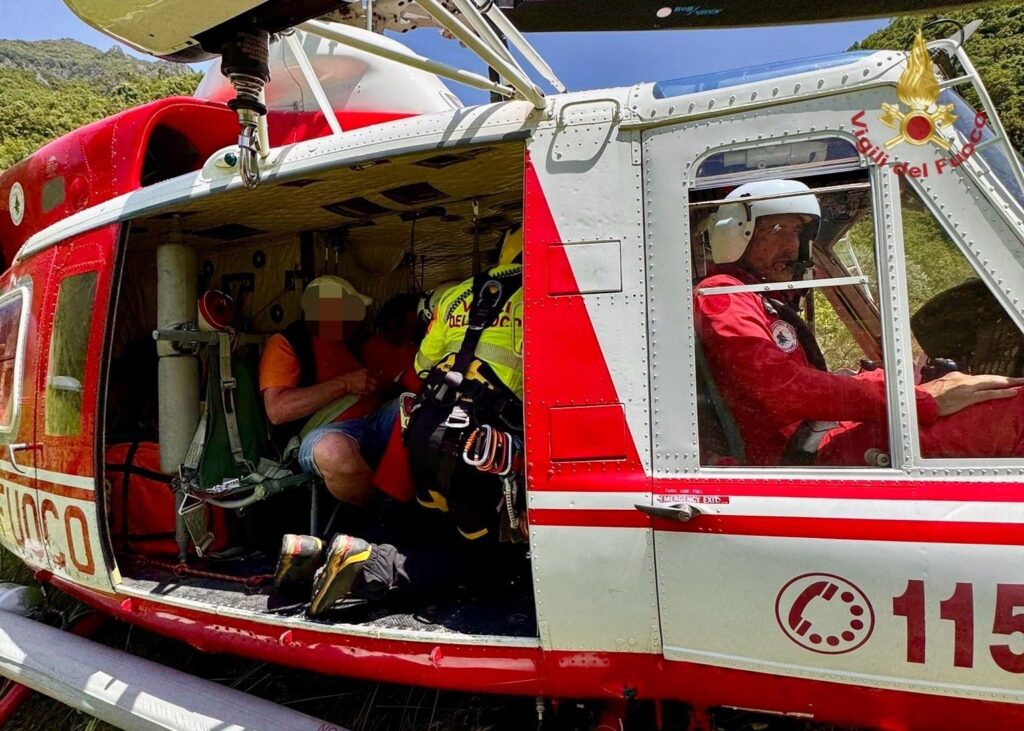 Escursionisti dispersi a Mormanno: soccorsi in elicottero