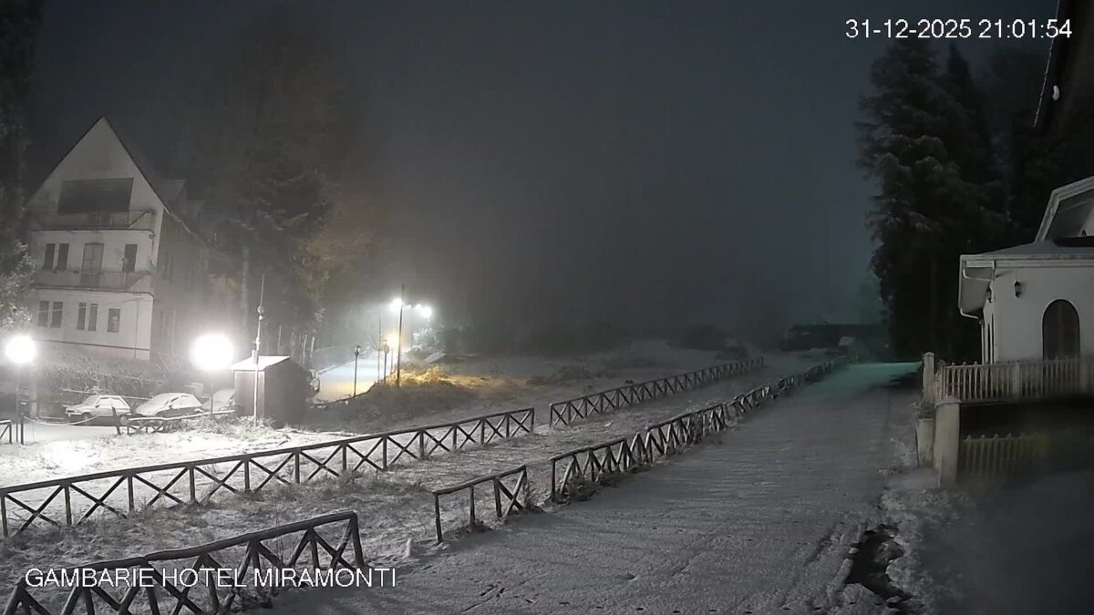 Maltempo Calabria, nevica forte a Gambarie d'Aspromonte nella notte di ...