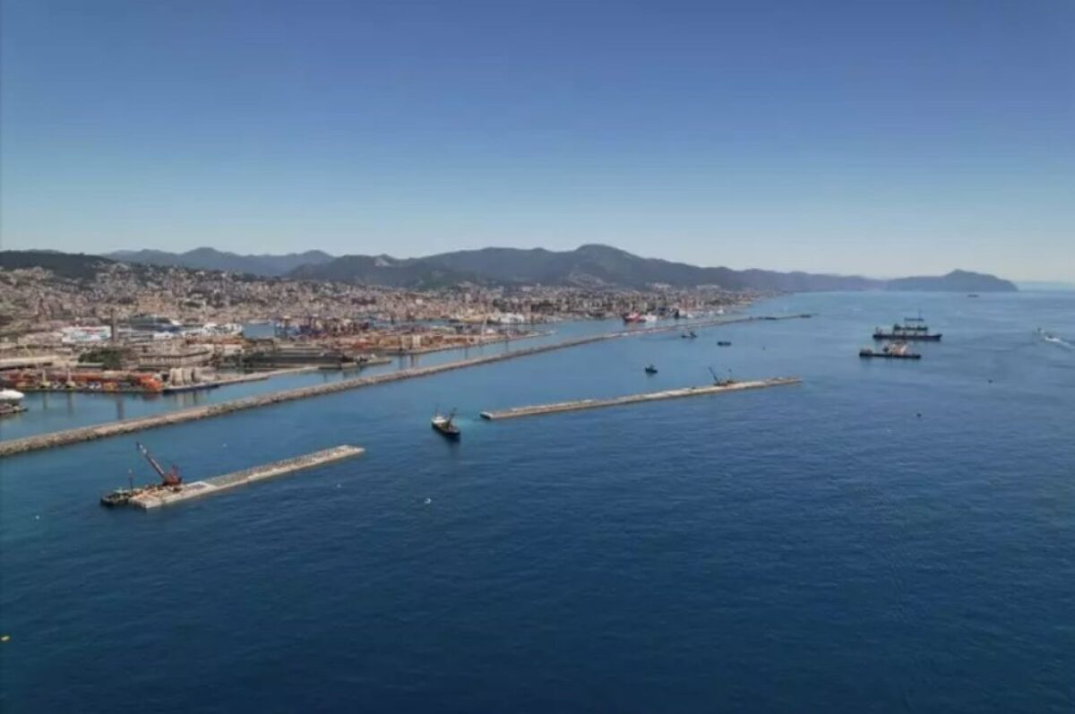 Nuova Diga Foranea di Genova, posato il ventiquattresimo cassone: il ...