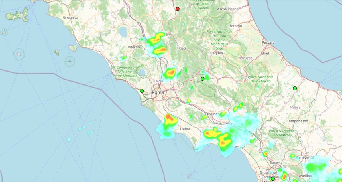 Maltempo Lazio, altro pomeriggio di forti temporali: diversi nuclei ...